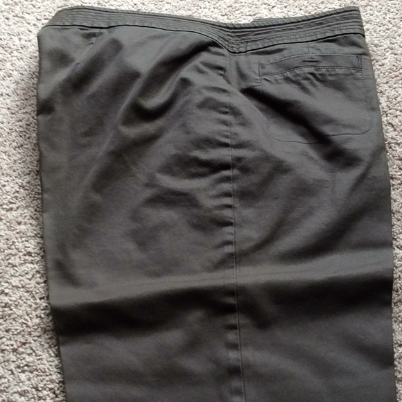 Talbots | Pants & Jumpsuits | Capris | Poshmark